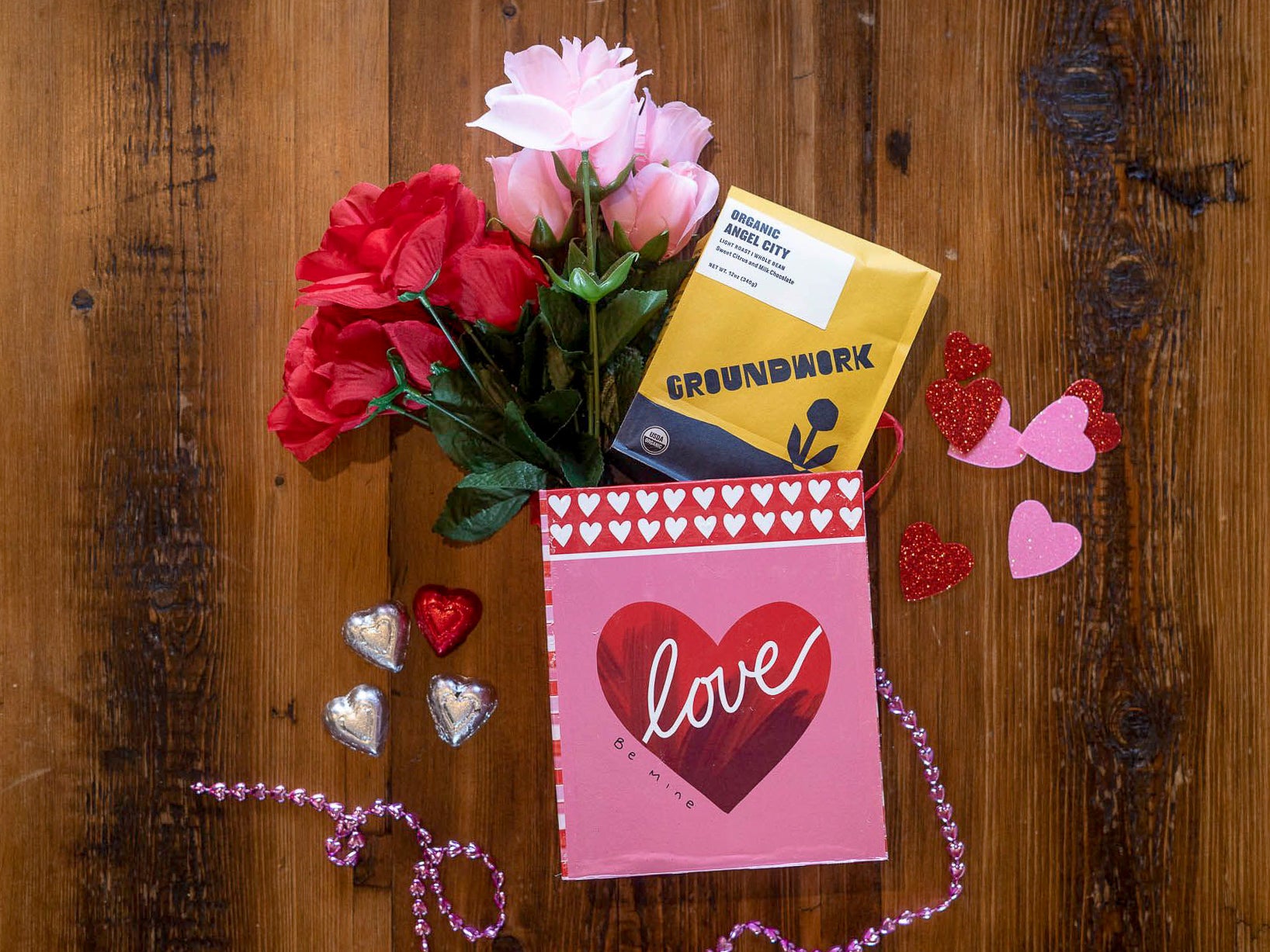 10 Reasons Why Coffee Shops Should Be Your Go-to First Date Destinatio ... 10 Reasons Why Coffee Shops Should Be Your Go-to First Date Destinatio ...